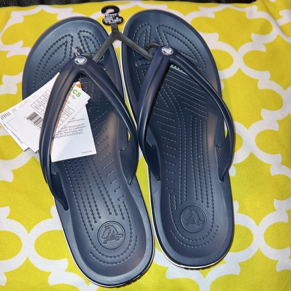 CROCS | Shoes | Crocs Unisex Croc Band Flip Flops M W 12 Size | Poshmark